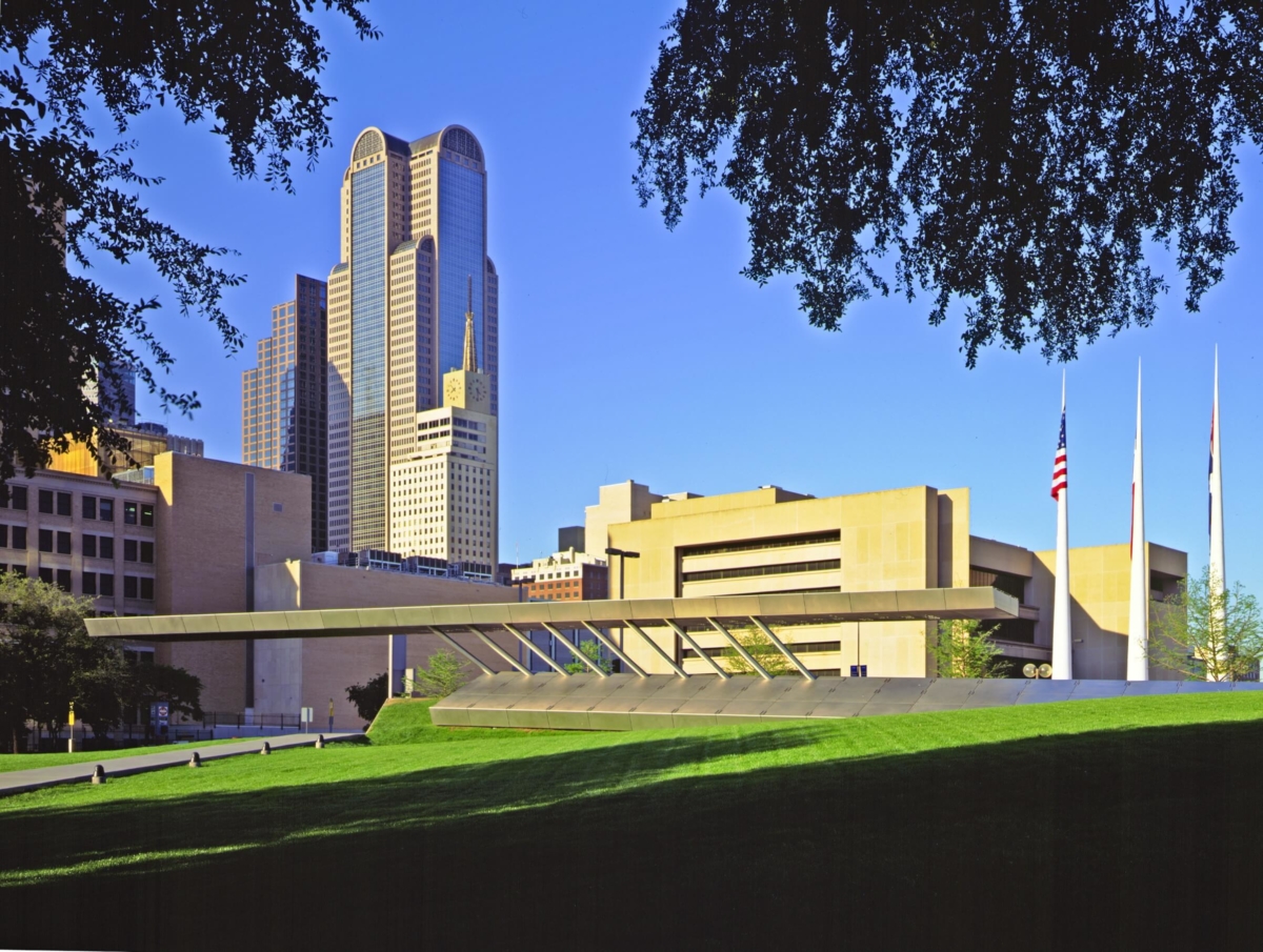 Dallas Police Memorial - Big D Metalworks